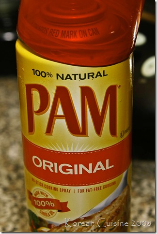 Korean Cuisine: Kimchi Jun - Korean Style Kimchi Pancakes - (김치전)